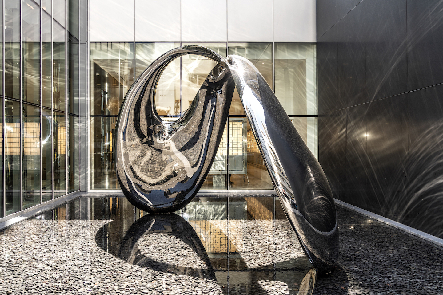 Sculpture Unveiling at Manhattan’s Luxury Residential Building Summit ...