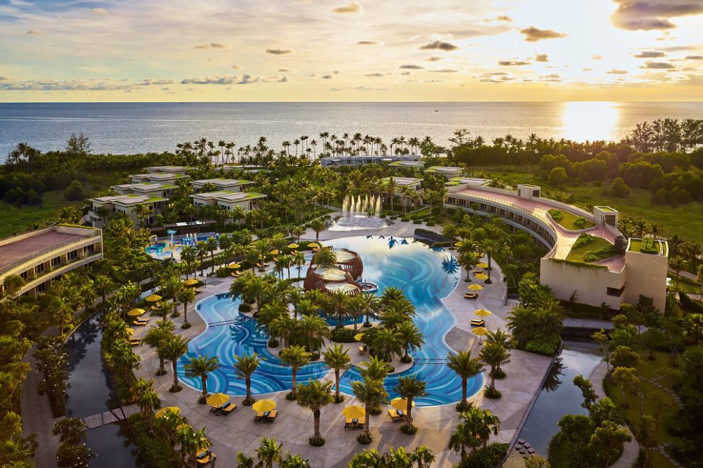 Pullman Phu Quoc Beach Resort: The New Benchmark for Modern Island ...