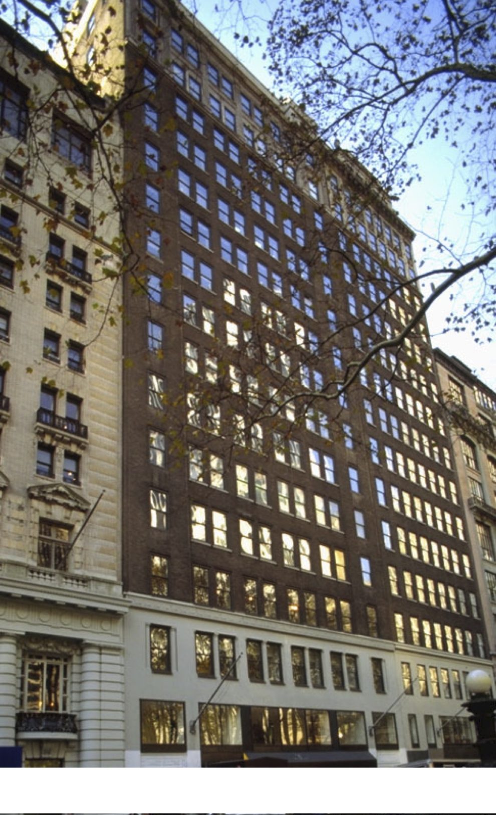 Reidy Contracting Group Signs for Full Floor at the Banks Building ...