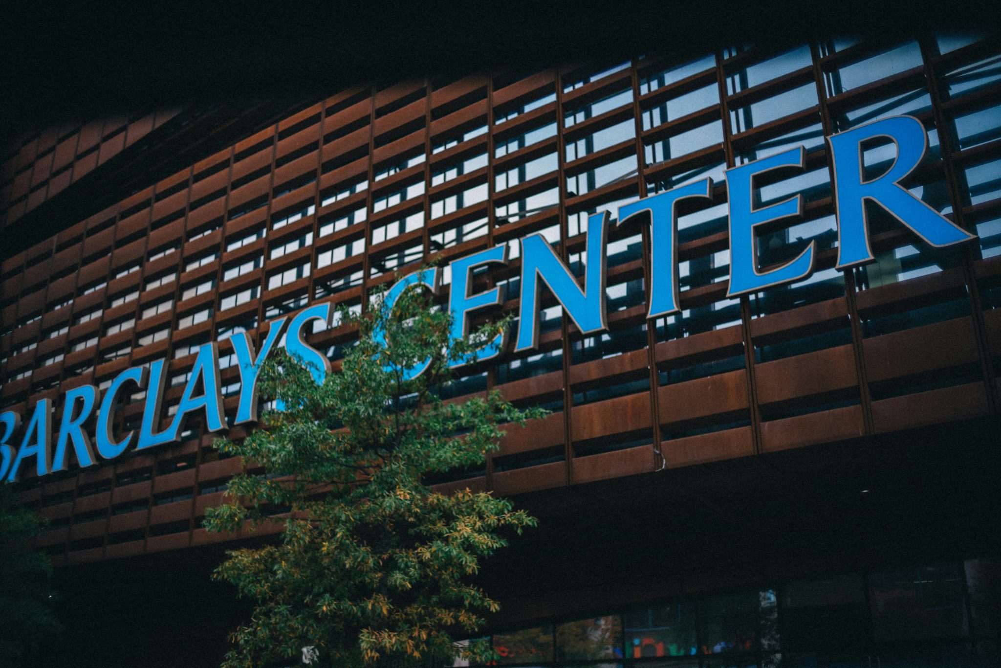 Shawmut Completes New Premium and Fan Space at Barclays Center – Mann ...