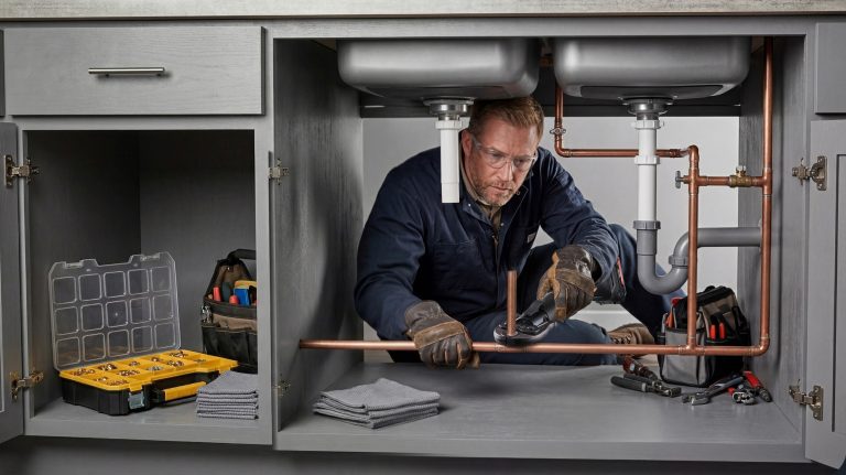Vevor Debuts Compact Propress Tool – Mann Report